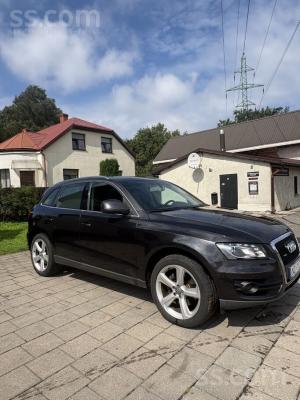 Pelēks Audi Q5 2010 Rīga, ar dzinēja tilpumu 3.00 L un nobraukumu 250 tūkst. km par 9400 €, foto 4 vietnē AUTOMOTO.COM.LV