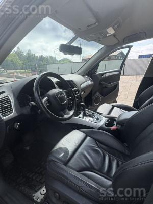 Pelēks Audi Q5 2010 Rīga, ar dzinēja tilpumu 3.00 L un nobraukumu 250 tūkst. km par 9400 €, foto 6 vietnē AUTOMOTO.COM.LV