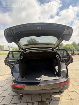 Pelēks Audi Q5 2010 Rīga, ar dzinēja tilpumu 3.00 L un nobraukumu 250 tūkst. km par 9400 €, foto 9 vietnē AUTOMOTO.COM.LV
