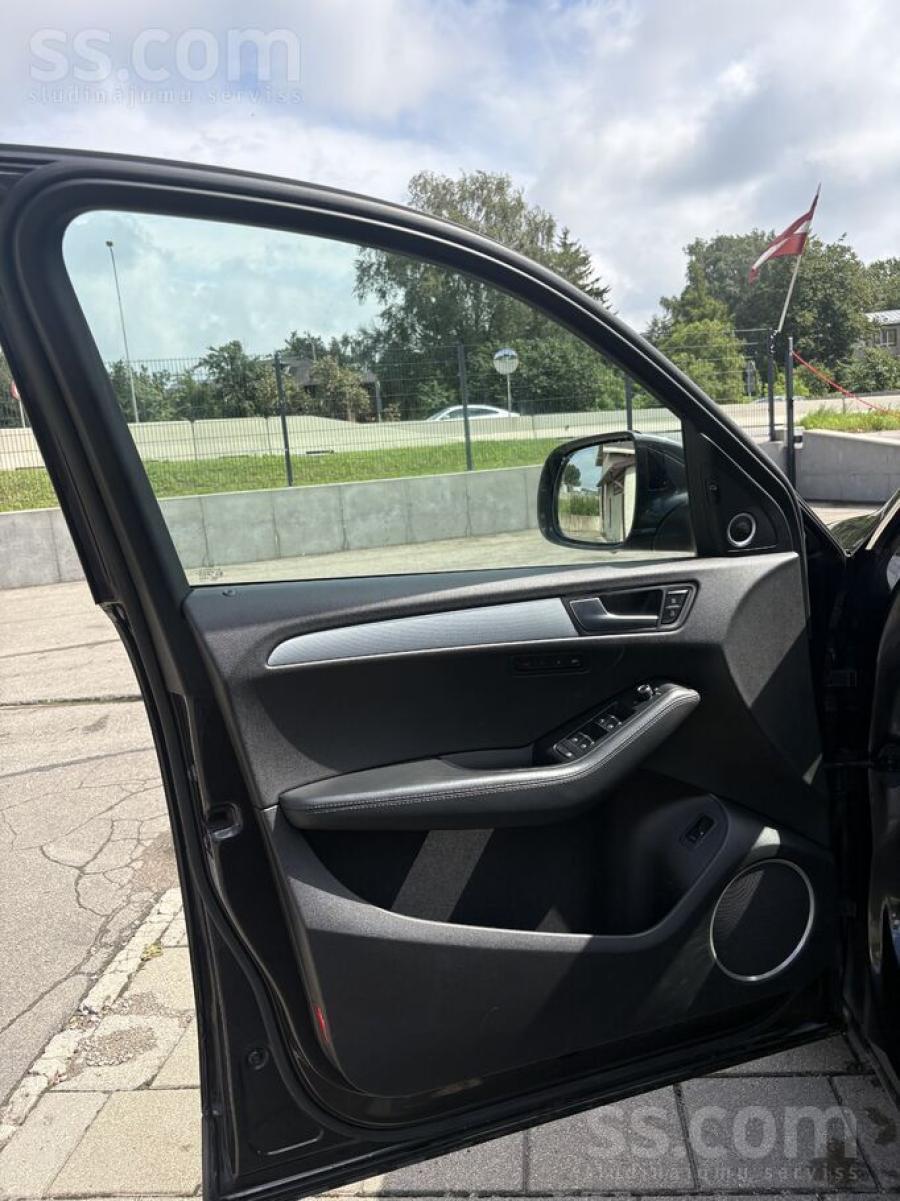 Pelēks Audi Q5 2010 Rīga, ar dzinēja tilpumu 3.00 L un nobraukumu 250 tūkst. km par 9400 €, foto 10 vietnē AUTOMOTO.COM.LV