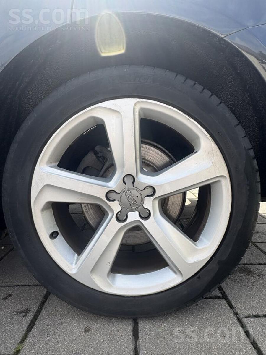 Pelēks Audi Q5 2010 Rīga, ar dzinēja tilpumu 3.00 L un nobraukumu 250 tūkst. km par 9400 €, foto 13 vietnē AUTOMOTO.COM.LV