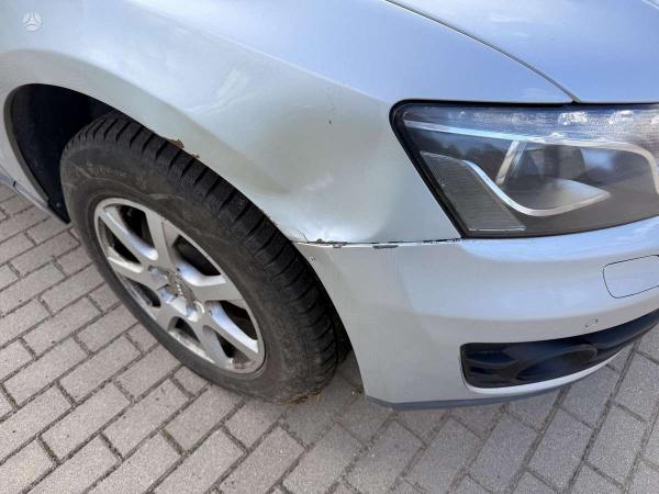Grey Audi Q5 2010 in Trakai, with an engine capacity of 1.97 L and mileage of 236 thousand km for 4299 €, photo 5 on AUTOMOTO.COM.LV