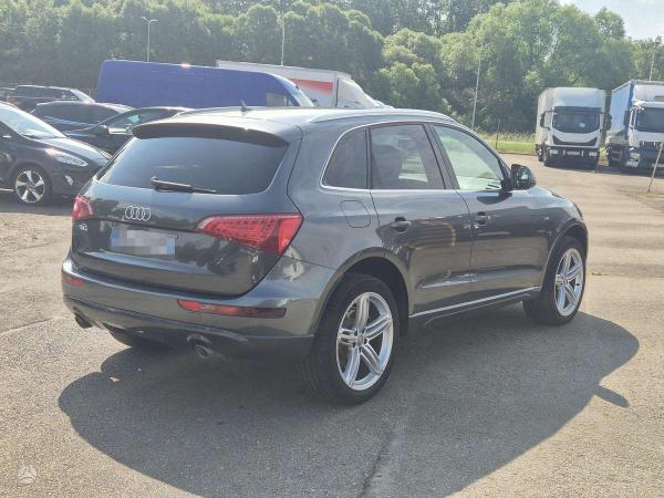 Grey Audi Q5 2010 in Taurage, with an engine capacity of 2.97 L and mileage of 327 thousand km for 7200 €, photo 5 on AUTOMOTO.COM.LV