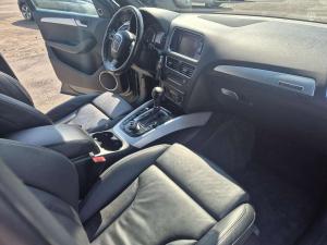 Grey Audi Q5 2010 in Taurage, with an engine capacity of 2.97 L and mileage of 327 thousand km for 7200 €, photo 14 on AUTOMOTO.COM.LV
