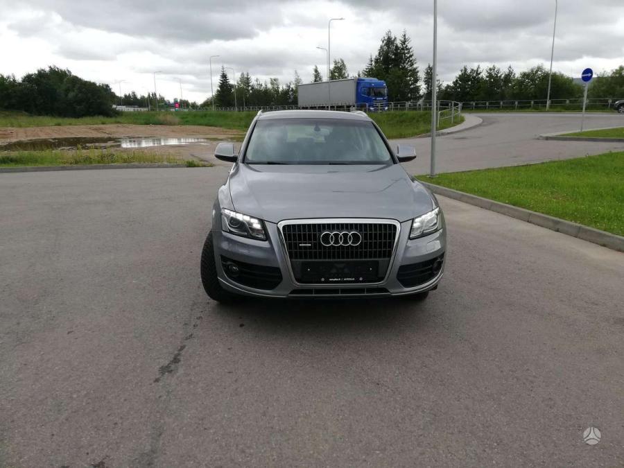 Pelēks Audi Q5 2010 Utena, ar dzinēja tilpumu 1.97 L un nobraukumu 273 tūkst. km par 8450 €, foto 5 vietnē AUTOMOTO.COM.LV