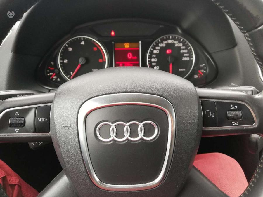 Pelēks Audi Q5 2010 Utena, ar dzinēja tilpumu 1.97 L un nobraukumu 273 tūkst. km par 8450 €, foto 7 vietnē AUTOMOTO.COM.LV
