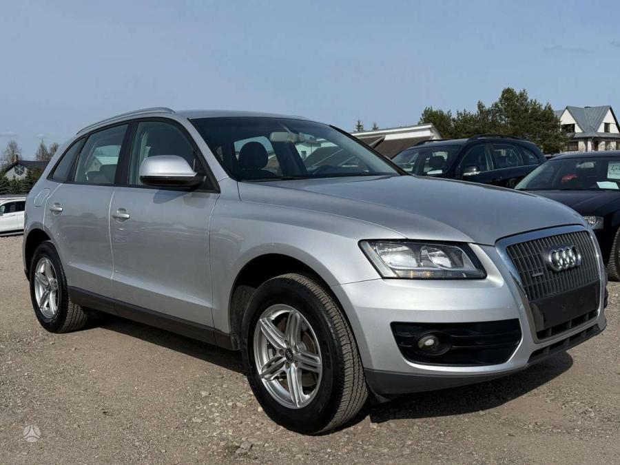 Pelēks Audi Q5 2010 Utena, ar dzinēja tilpumu 1.97 L un nobraukumu 260 tūkst. km par 7700 €, foto 4 vietnē AUTOMOTO.COM.LV