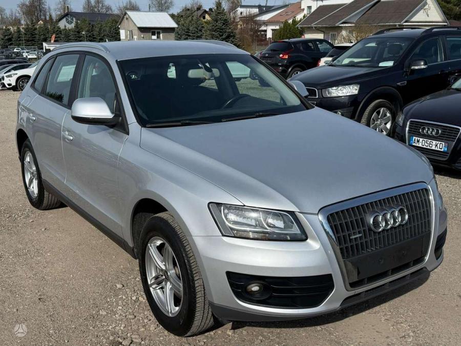 Pelēks Audi Q5 2010 Utena, ar dzinēja tilpumu 1.97 L un nobraukumu 260 tūkst. km par 7700 €, foto 5 vietnē AUTOMOTO.COM.LV