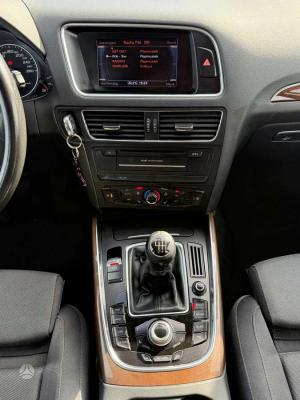 Pelēks Audi Q5 2010 Utena, ar dzinēja tilpumu 1.97 L un nobraukumu 260 tūkst. km par 7700 €, foto 15 vietnē AUTOMOTO.COM.LV