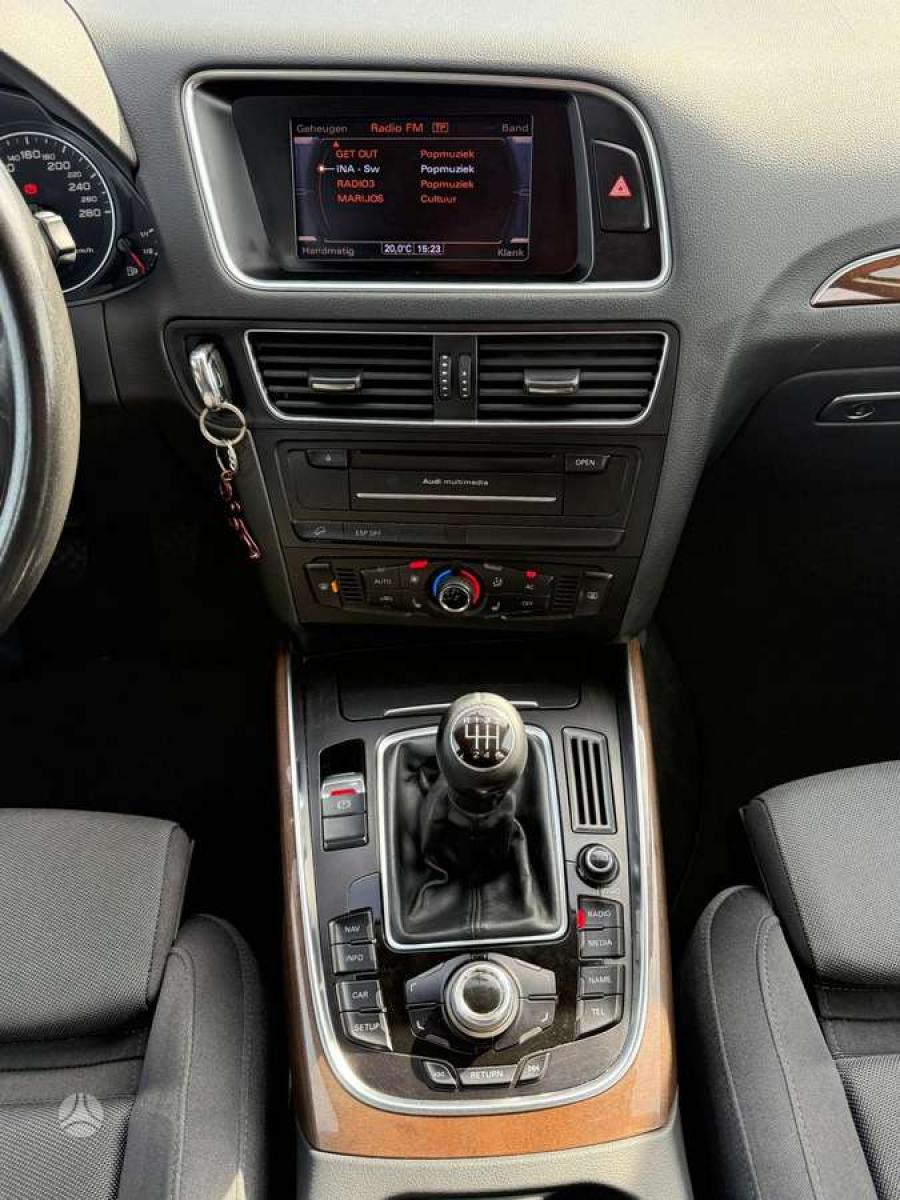 Pelēks Audi Q5 2010 Utena, ar dzinēja tilpumu 1.97 L un nobraukumu 260 tūkst. km par 7700 €, foto 15 vietnē AUTOMOTO.COM.LV