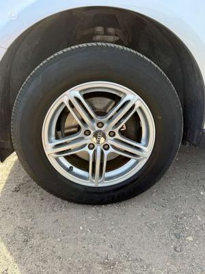 Pelēks Audi Q5 2010 Utena, ar dzinēja tilpumu 1.97 L un nobraukumu 260 tūkst. km par 7700 €, foto 20 vietnē AUTOMOTO.COM.LV