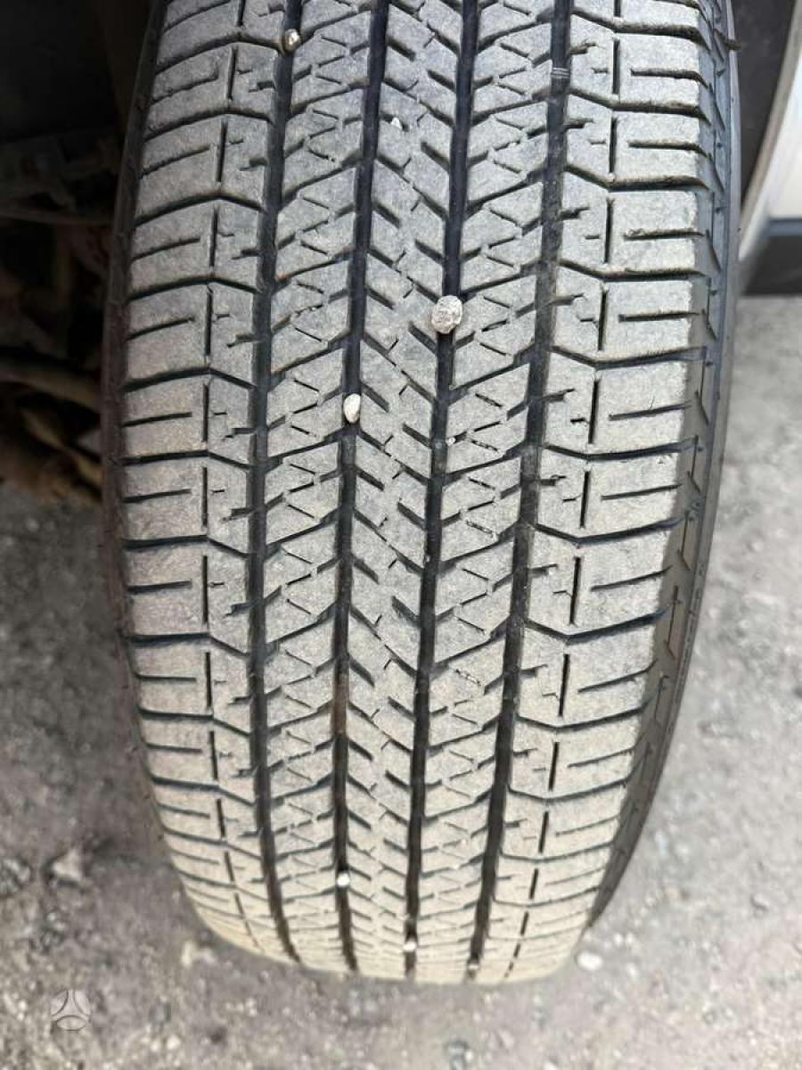 Pelēks Audi Q5 2010 Utena, ar dzinēja tilpumu 1.97 L un nobraukumu 260 tūkst. km par 7700 €, foto 21 vietnē AUTOMOTO.COM.LV