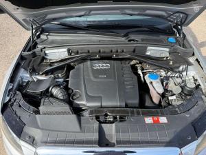 Pelēks Audi Q5 2010 Utena, ar dzinēja tilpumu 1.97 L un nobraukumu 260 tūkst. km par 7700 €, foto 22 vietnē AUTOMOTO.COM.LV