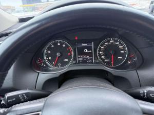 Grey Audi Q5 2010 in Vilnius, with an engine capacity of 3.20 L and mileage of 302 thousand km for 7200 €, photo 16 on AUTOMOTO.COM.LV
