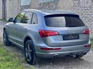 Grey Audi Q5 2010 in Kretinga, with an engine capacity of 2.97 L and mileage of 260 thousand km for 9350 €, photo 8 on AUTOMOTO.COM.LV