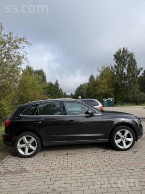 Pelēks Audi Q5 2010 Rīga, ar dzinēja tilpumu 3.00 L un nobraukumu 251 tūkst. km par 9000 €, foto 5 vietnē AUTOMOTO.COM.LV