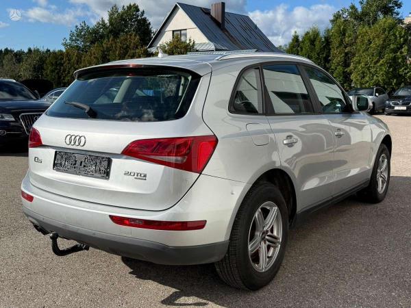 Pelēks Audi Q5 2010 Utena, ar dzinēja tilpumu 1.97 L un nobraukumu 260 tūkst. km par 7700 €, foto 6 vietnē AUTOMOTO.COM.LV