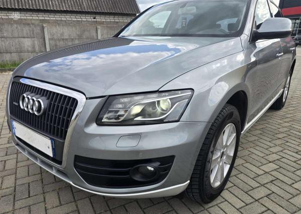 Grey Audi Q5 2010 in Taurage, with an engine capacity of 1.97 L and mileage of 208 thousand km for 8900 €, photo 4 on AUTOMOTO.COM.LV