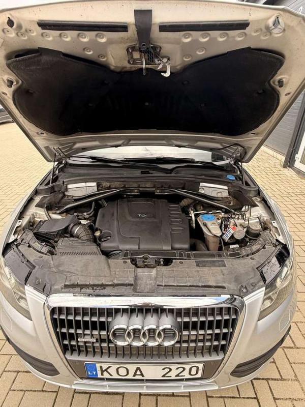 Grey Audi Q5 2010 in Kaunas, with an engine capacity of 1.97 L and mileage of 350 thousand km for 9700 €, photo 10 on AUTOMOTO.COM.LV