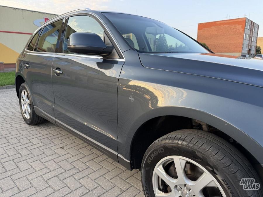 Grey Audi Q5 2010 in Kaisiadorys, with an engine capacity of 2.00 L and mileage of 353 thousand km for 7350 €, photo 14 on AUTOMOTO.COM.LV
