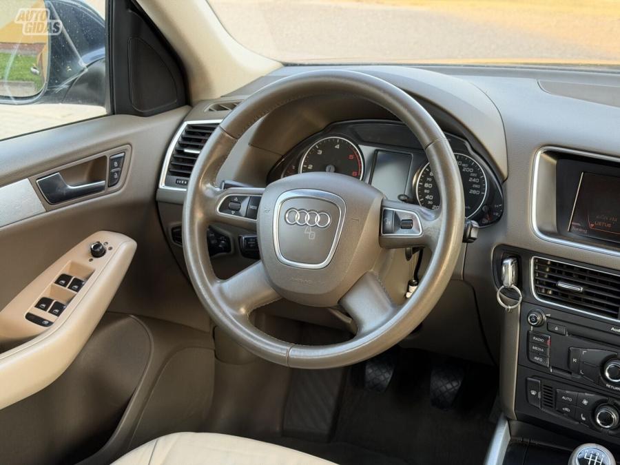 Grey Audi Q5 2010 in Kaisiadorys, with an engine capacity of 2.00 L and mileage of 353 thousand km for 7350 €, photo 27 on AUTOMOTO.COM.LV