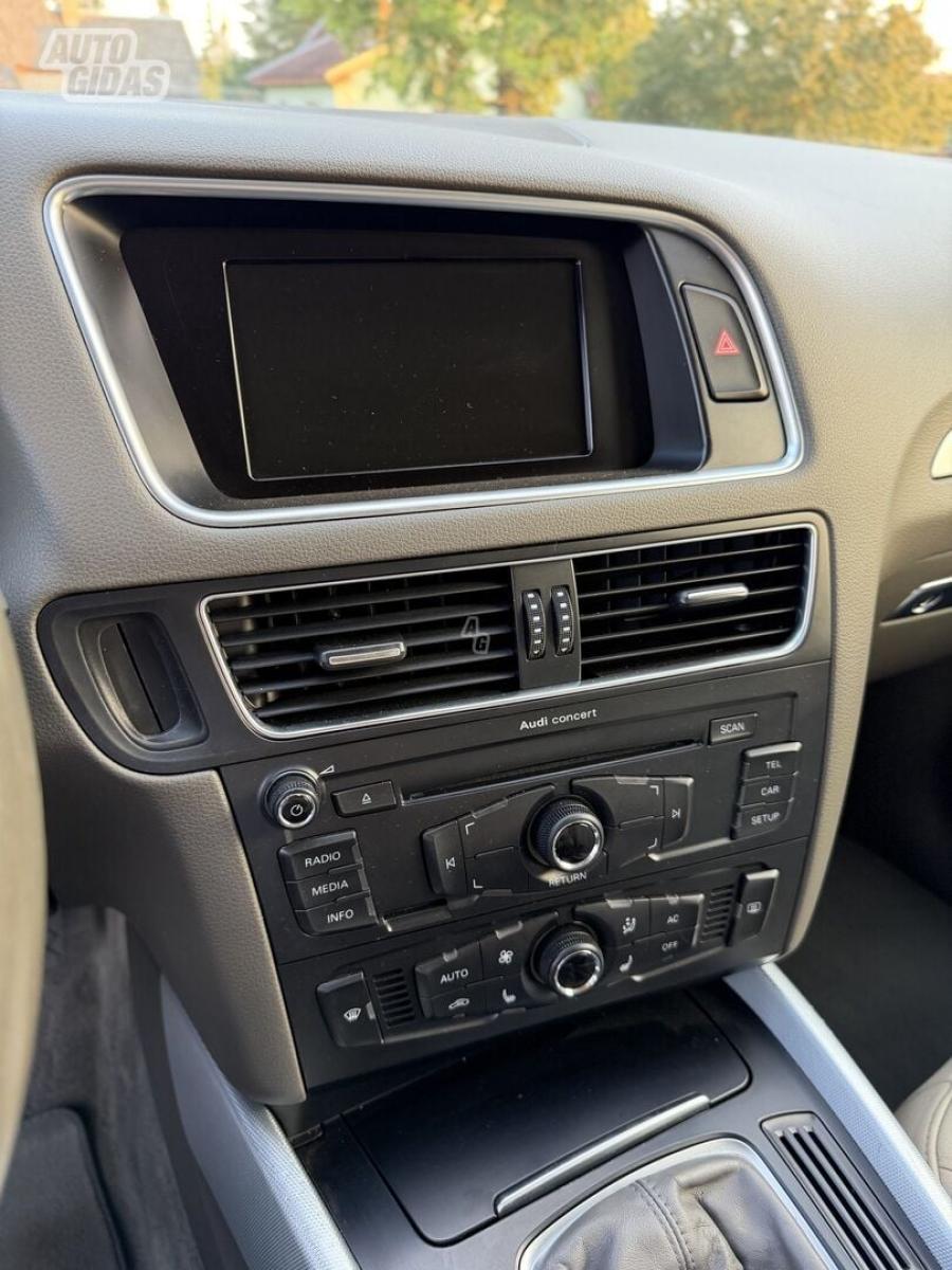 Grey Audi Q5 2010 in Kaisiadorys, with an engine capacity of 2.00 L and mileage of 353 thousand km for 7350 €, photo 30 on AUTOMOTO.COM.LV