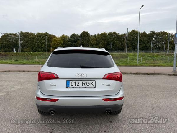 Grey Audi Q5 2010 in Tallinn, with an engine capacity of 3.00 L and mileage of 263 thousand km for 10500 €, photo 6 on AUTOMOTO.COM.LV