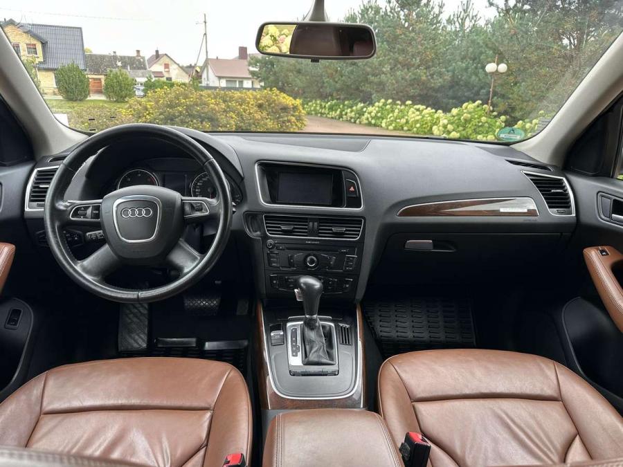 Pelēks Audi Q5 2010 Kelmė, ar dzinēja tilpumu 1.97 L un nobraukumu 262 tūkst. km par 9000 €, foto 13 vietnē AUTOMOTO.COM.LV