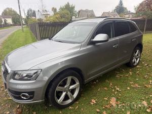 Pelēks Audi Q5 2010 Rīga, ar dzinēja tilpumu 3.00 L un nobraukumu 278 tūkst. km par 10150 €, foto 7 vietnē AUTOMOTO.COM.LV