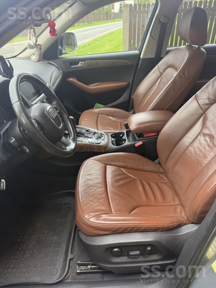 Pelēks Audi Q5 2010 Rīga, ar dzinēja tilpumu 3.00 L un nobraukumu 278 tūkst. km par 10150 €, foto 10 vietnē AUTOMOTO.COM.LV