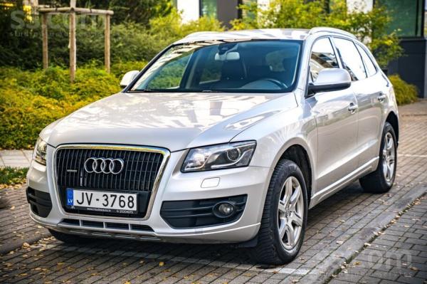 Ауди Ку 5 2010 в Рига на AUTOMOTO.COM.LV Серый Ауди Ку 5 2010 в Рига, объемом двигателя 3.00 л и пробегом 504 тыс. км за 4990 €, фото 1 на AUTOMOTO.COM.LV