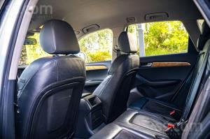 Grey Audi Q5 2010 in Riga, with an engine capacity of 3.00 L and mileage of 504 thousand km for 4990 €, photo 16 on AUTOMOTO.COM.LV