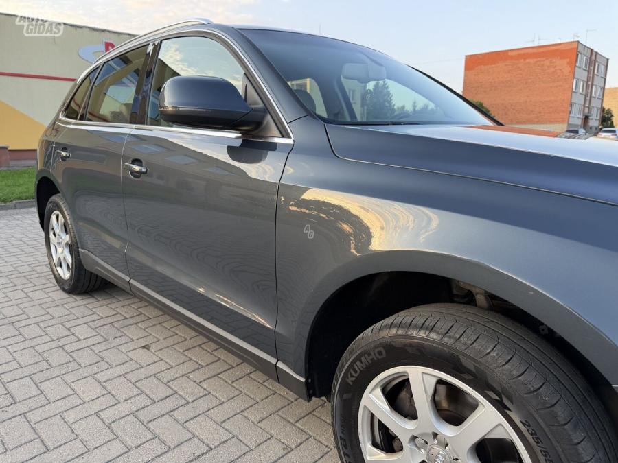 Grey Audi Q5 2010 in Kaisiadorys, with an engine capacity of 2.00 L and mileage of 353 thousand km for 7200 €, photo 14 on AUTOMOTO.COM.LV