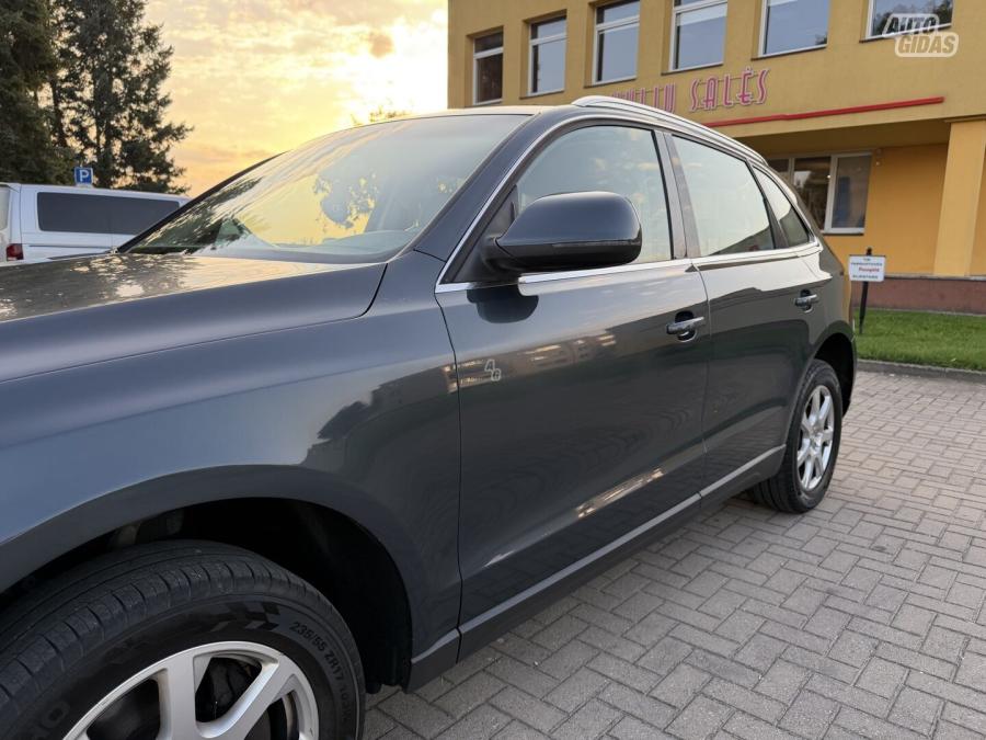 Grey Audi Q5 2010 in Kaisiadorys, with an engine capacity of 2.00 L and mileage of 353 thousand km for 7200 €, photo 15 on AUTOMOTO.COM.LV