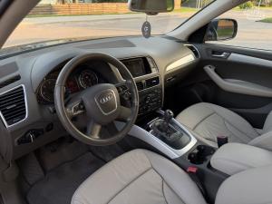 Grey Audi Q5 2010 in Kaisiadorys, with an engine capacity of 2.00 L and mileage of 353 thousand km for 7200 €, photo 21 on AUTOMOTO.COM.LV