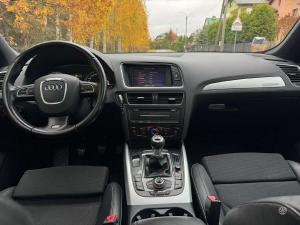 Grey Audi Q5 2011 in Vilnius, with an engine capacity of 1.97 L and mileage of 193 thousand km for 9870 €, photo 13 on AUTOMOTO.COM.LV