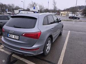 Pelēks Audi Q5 2011 Viļņa, ar dzinēja tilpumu 3.20 L un nobraukumu 141 tūkst. km par 9999 €, foto 5 vietnē AUTOMOTO.COM.LV