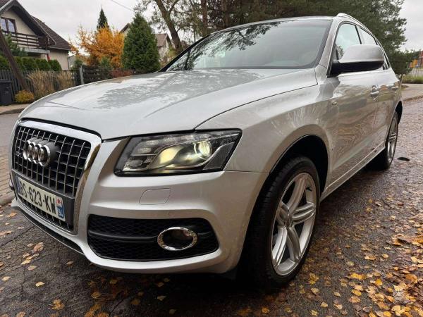 Grey Audi Q5 2011 in Vilnius, with an engine capacity of 1.97 L and mileage of 193 thousand km for 9790 €, photo 2 on AUTOMOTO.COM.LV
