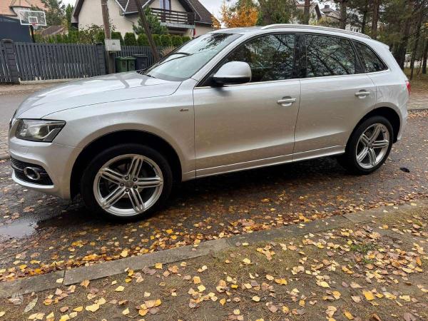 Grey Audi Q5 2011 in Vilnius, with an engine capacity of 1.97 L and mileage of 193 thousand km for 9790 €, photo 3 on AUTOMOTO.COM.LV