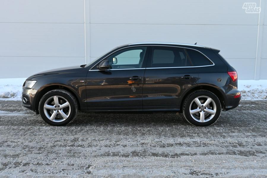 Grey Audi Q5 2011 in Kretinga, with an engine capacity of 3.00 L and mileage of 275 thousand km for 10499 €, photo 13 on AUTOMOTO.COM.LV