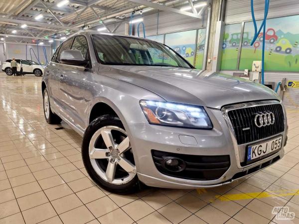 Pelēks Audi Q5 2011 Viļņa, ar dzinēja tilpumu 2.00 L un nobraukumu 302 tūkst. km par 4800 €, foto 1 vietnē AUTOMOTO.COM.LV