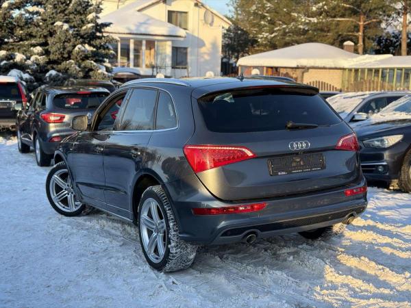 Grey Audi Q5 2011 in Kaunas, with an engine capacity of 2.97 L and mileage of 290 thousand km for 9590 €, photo 4 on AUTOMOTO.COM.LV