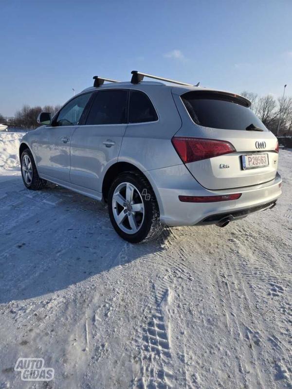 Grey Audi Q5 2011 in Klaipeda, with an engine capacity of 3.20 L and mileage of 253 thousand km for 8000 €, photo 1 on AUTOMOTO.COM.LV