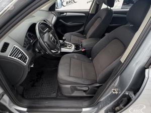 Grey Audi Q5 2011 in Avizieniai, with an engine capacity of 2.00 L and mileage of 329 thousand km for 7950 €, photo 20 on AUTOMOTO.COM.LV