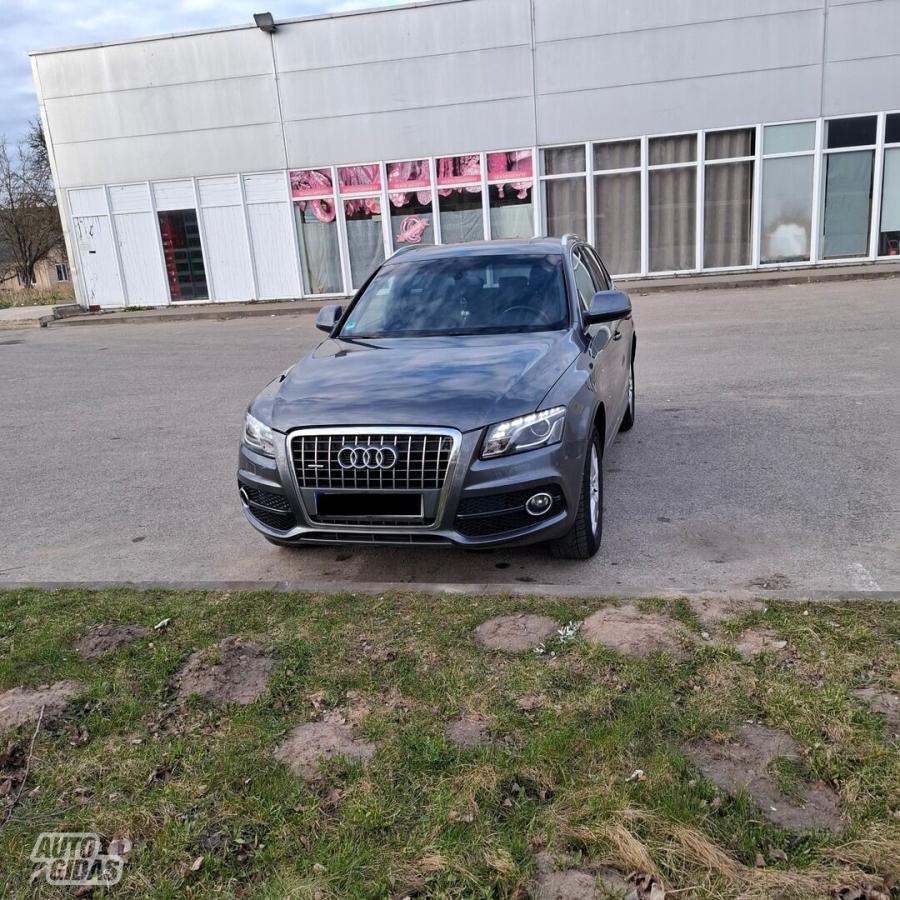 Pelēks Audi Q5 2011 Marijampole, ar dzinēja tilpumu 2.00 L un nobraukumu 309 tūkst. km par 10500 €, foto 1 vietnē AUTOMOTO.COM.LV