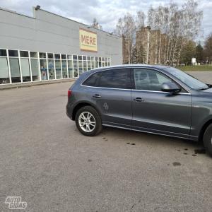 Pelēks Audi Q5 2011 Marijampole, ar dzinēja tilpumu 2.00 L un nobraukumu 309 tūkst. km par 10500 €, foto 7 vietnē AUTOMOTO.COM.LV