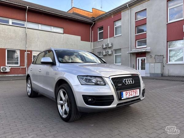 Grey Audi Q5 2011 in Telschi, with an engine capacity of 2.00 L and mileage of 225 thousand km for 9999 €, photo 1 on AUTOMOTO.COM.LV