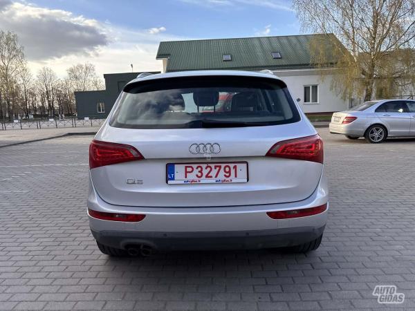 Grey Audi Q5 2011 in Telschi, with an engine capacity of 2.00 L and mileage of 225 thousand km for 9999 €, photo 5 on AUTOMOTO.COM.LV