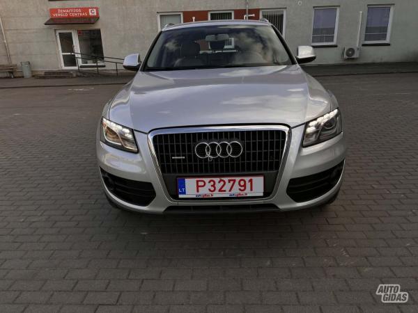Grey Audi Q5 2011 in Telschi, with an engine capacity of 2.00 L and mileage of 225 thousand km for 9999 €, photo 10 on AUTOMOTO.COM.LV