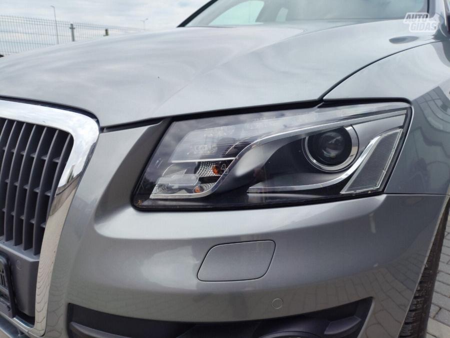 Pelēks Audi Q5 2011 Šauļi, ar dzinēja tilpumu 2.00 L un nobraukumu 224 tūkst. km par 9700 €, foto 9 vietnē AUTOMOTO.COM.LV